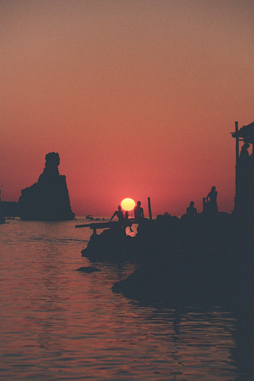 In Honolulu – House of Spoils